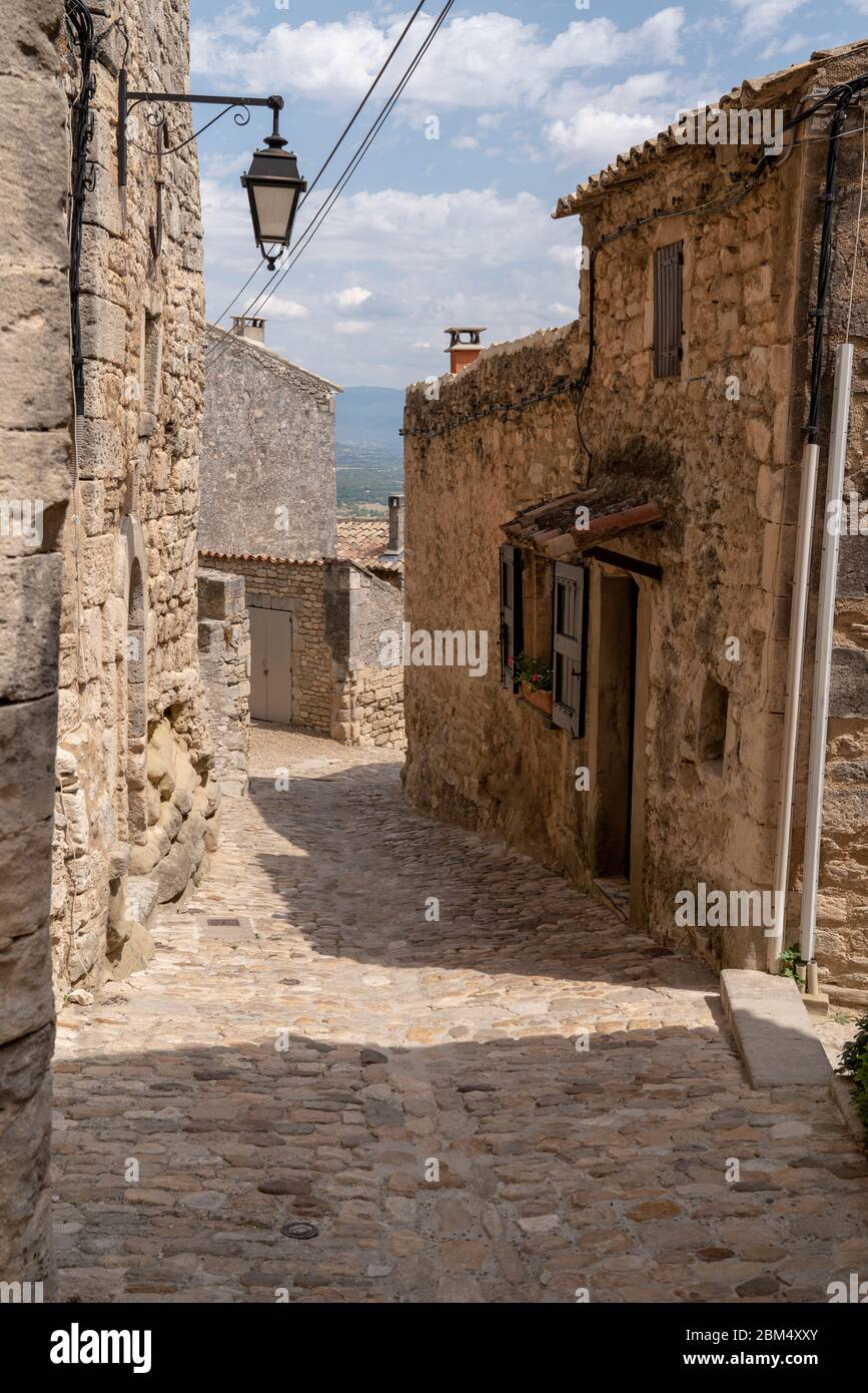 medieval ancient village of Lacoste in Provence France Stock Photo - Alamy