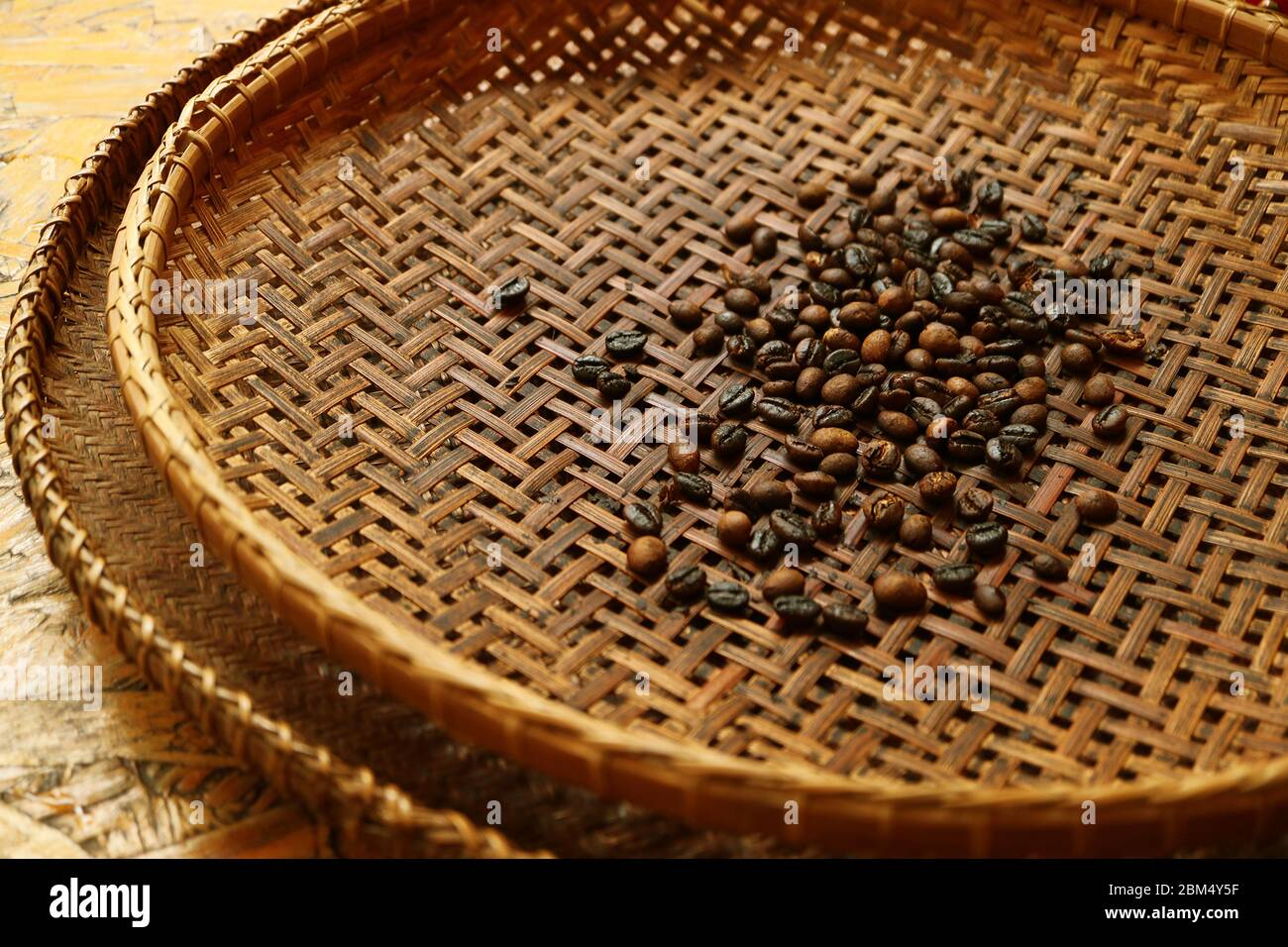 Bean threshing hi-res stock photography and images - Alamy