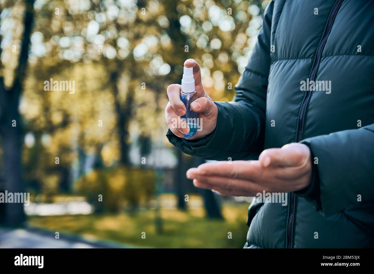 Hygiene spray hi-res stock photography and images - Alamy