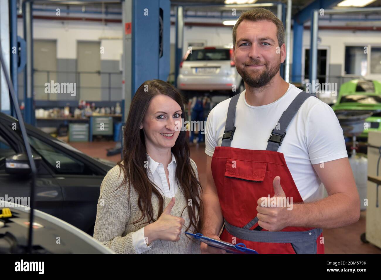 Communications workshop hi-res stock photography and images - Alamy