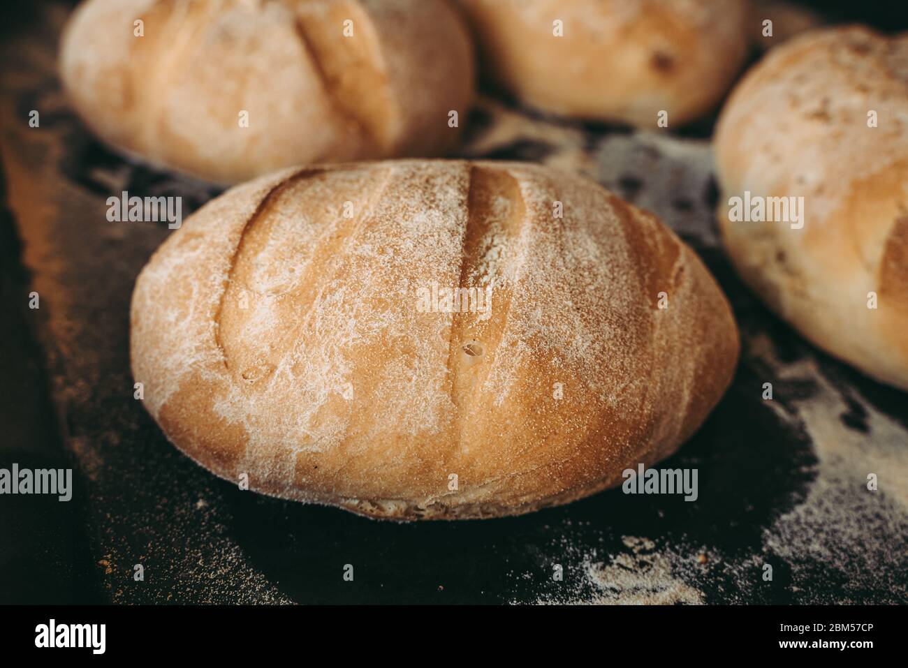 Freshly baked bread at the bakery the bakery Stock Photo - Alamy