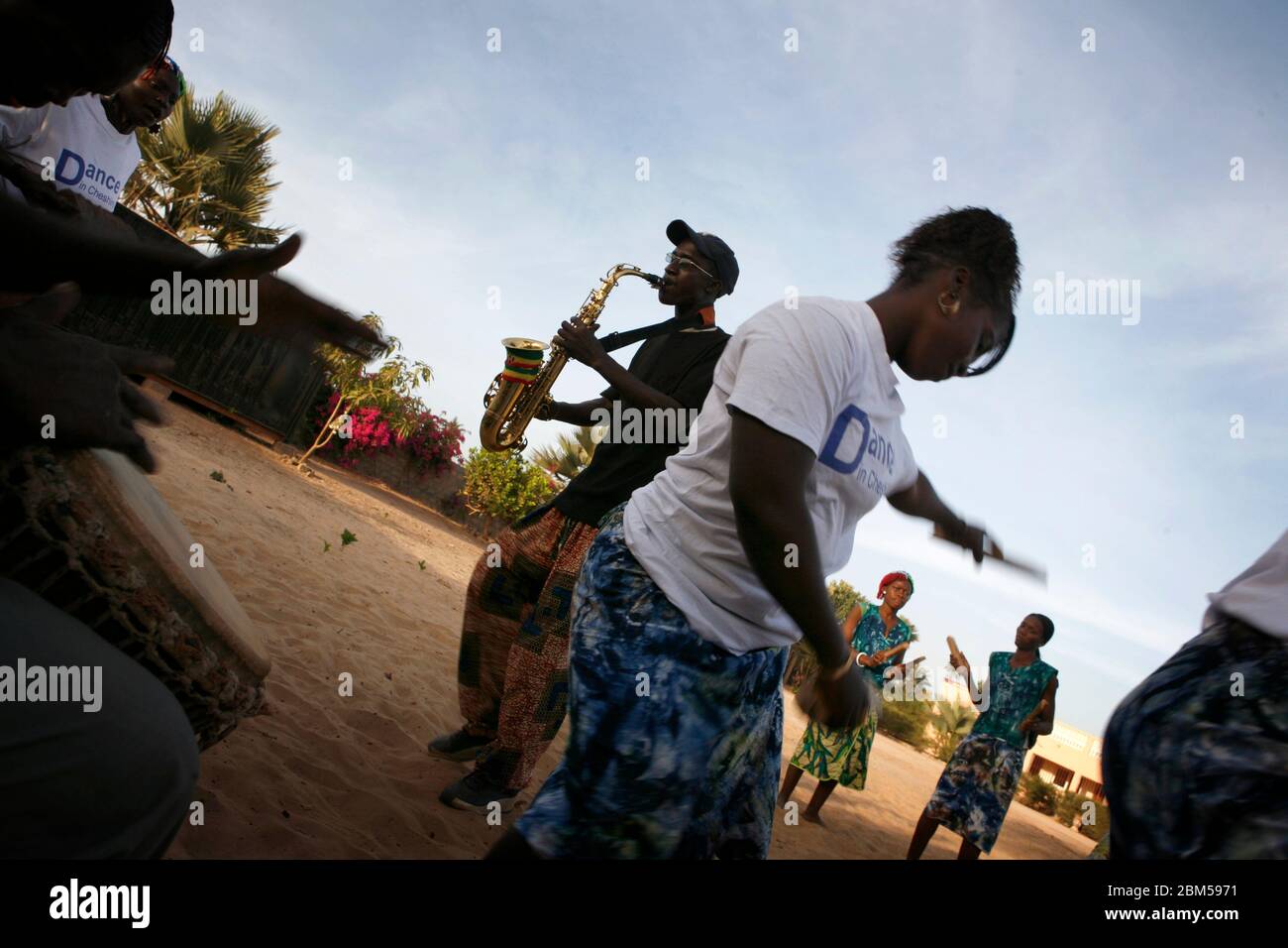 Gambia dancing hi-res stock photography and images - Alamy