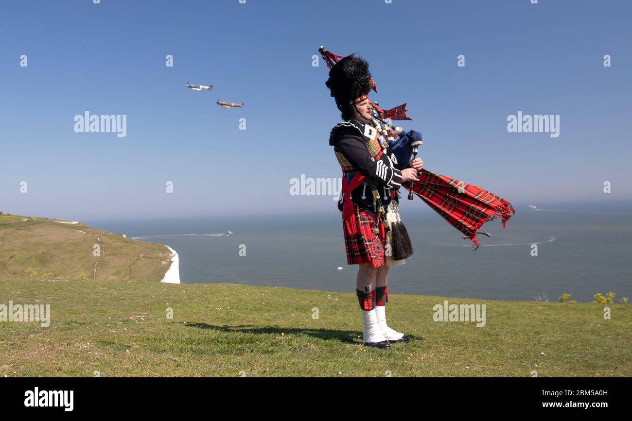 Pipe major andy reid hi-res stock photography and images - Alamy