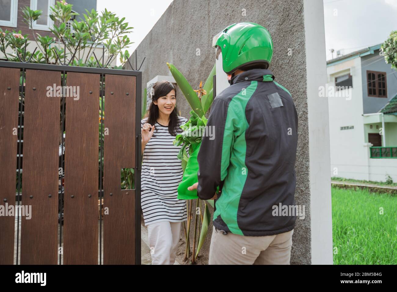 online food shopping delivered to customer at home Stock Photo - Alamy