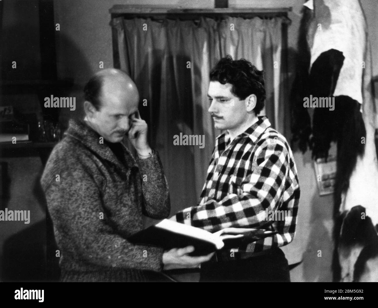 Powell and pressburger on set Black and White Stock Photos & Images - Alamy