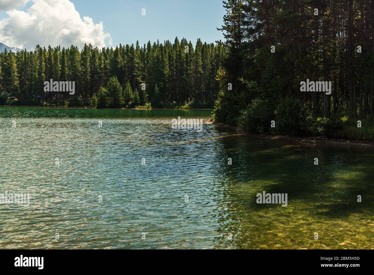 Two jake lake hi-res stock photography and images - Alamy