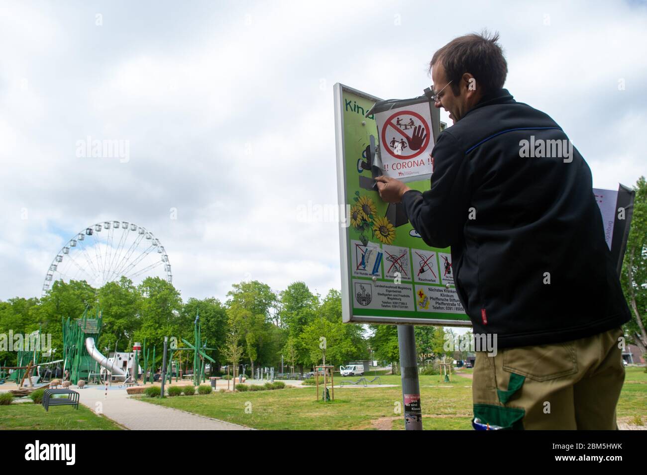 Prohibition notice hi-res stock photography and images - Alamy