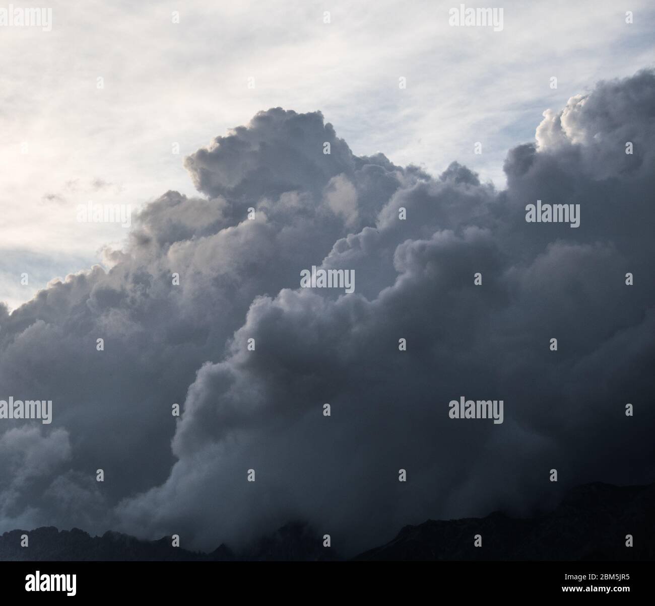 Massive surprise hi-res stock photography and images - Alamy