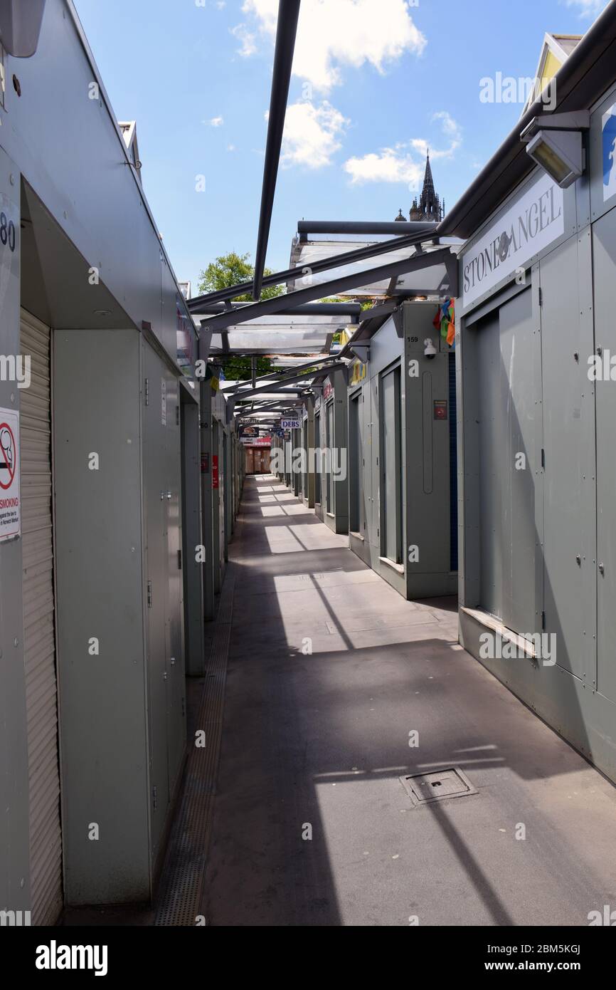 Pet stall hi-res stock photography and images - Alamy