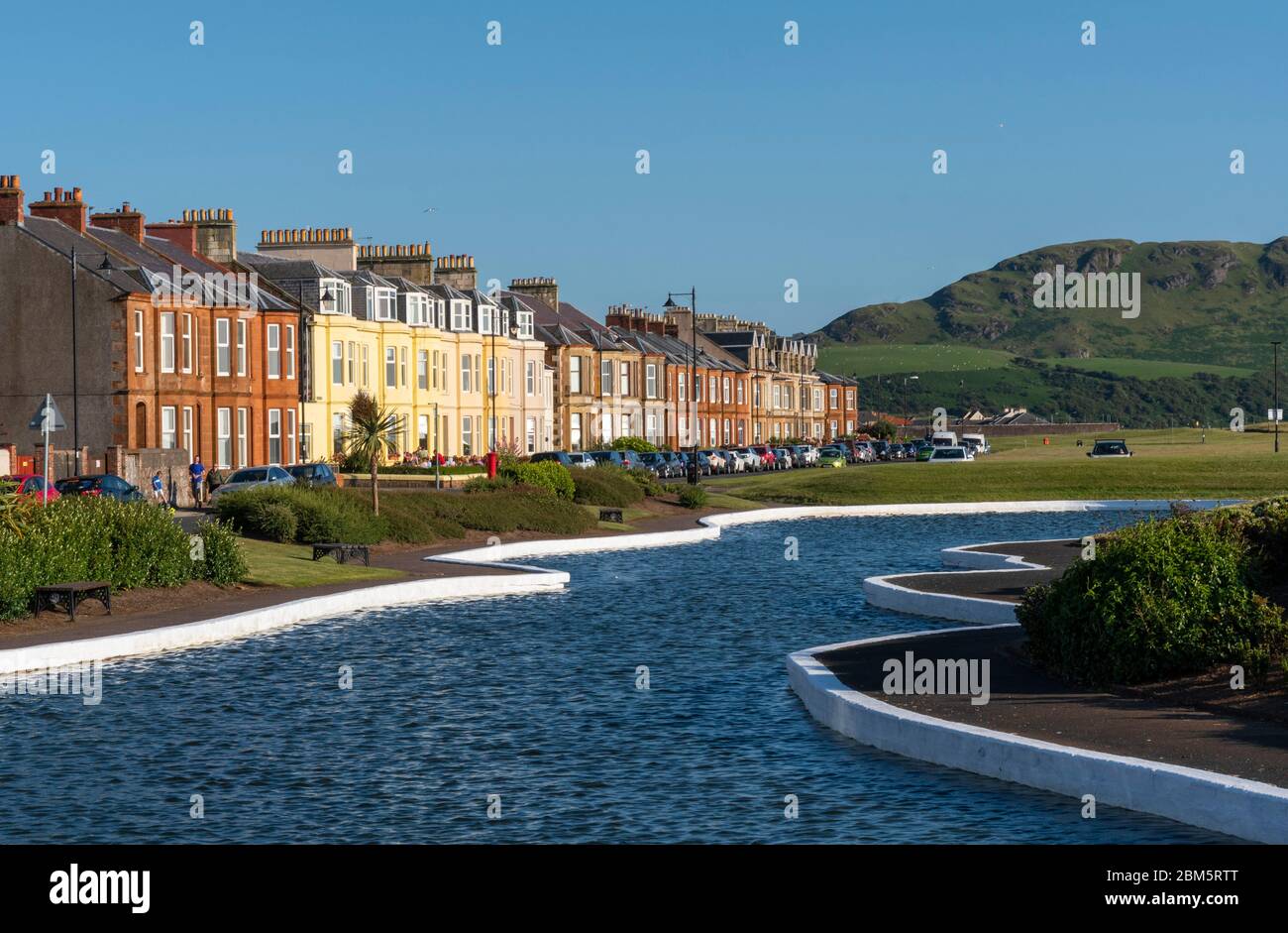 Girvan harbour hi-res stock photography and images - Alamy