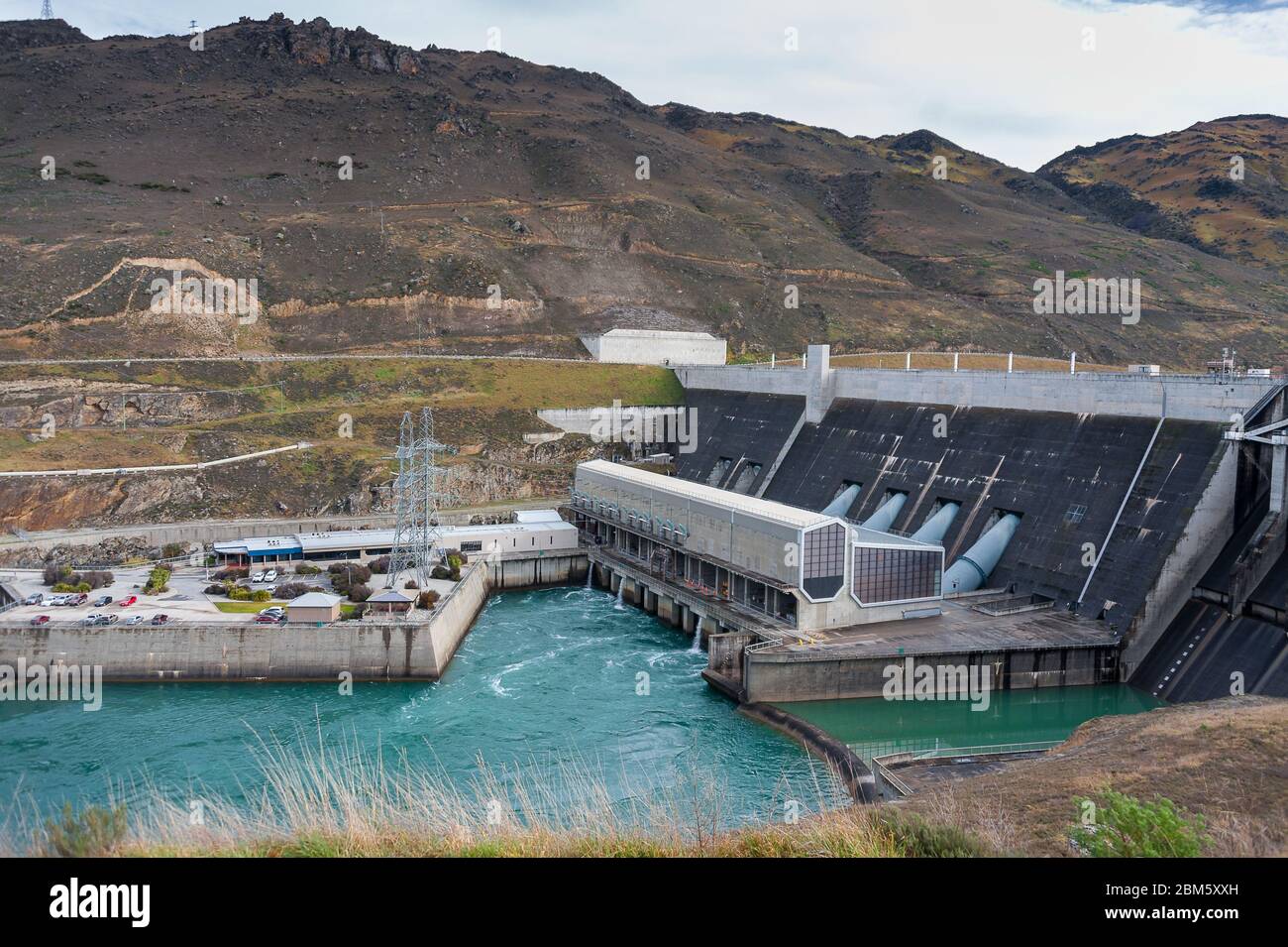 Clyde dam power station on the Clutha River, New Zealand Stock Photo ...