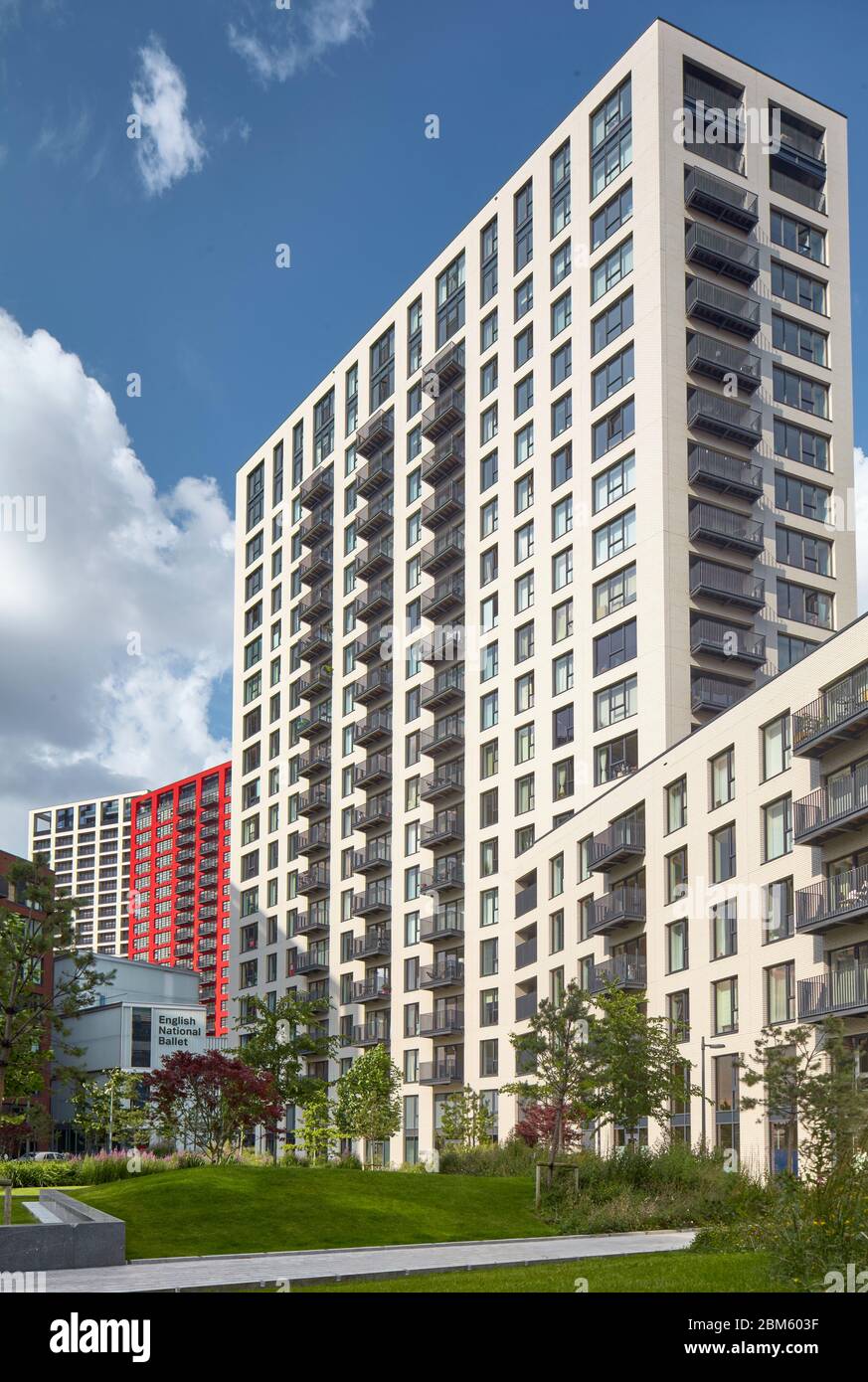 High rises highrises building buildings architecture architectural ...
