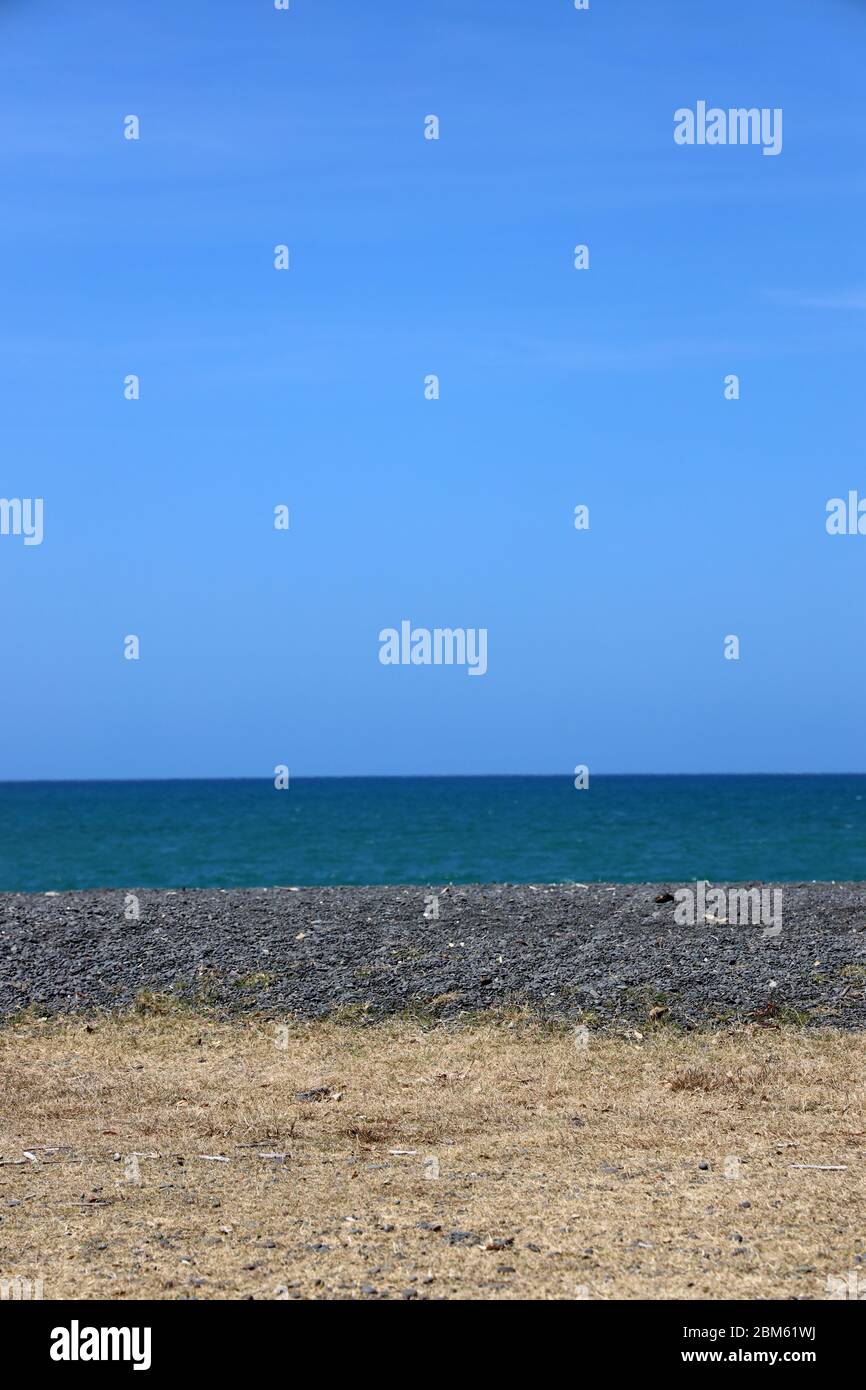 Napier. Lines of contrasting colours and tones. Foreshore,Napier Beach ...