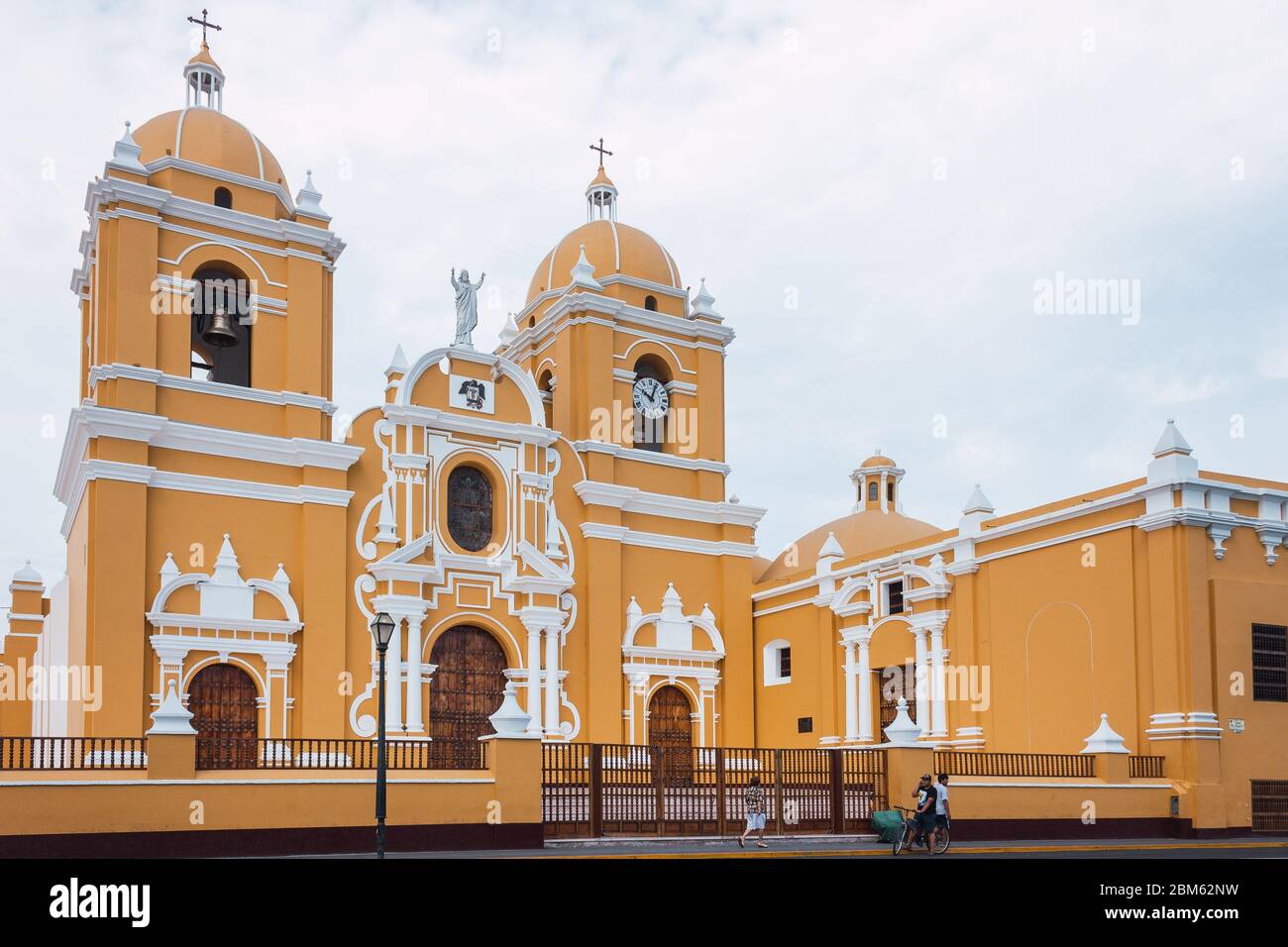 Best monuments hi-res stock photography and images - Alamy
