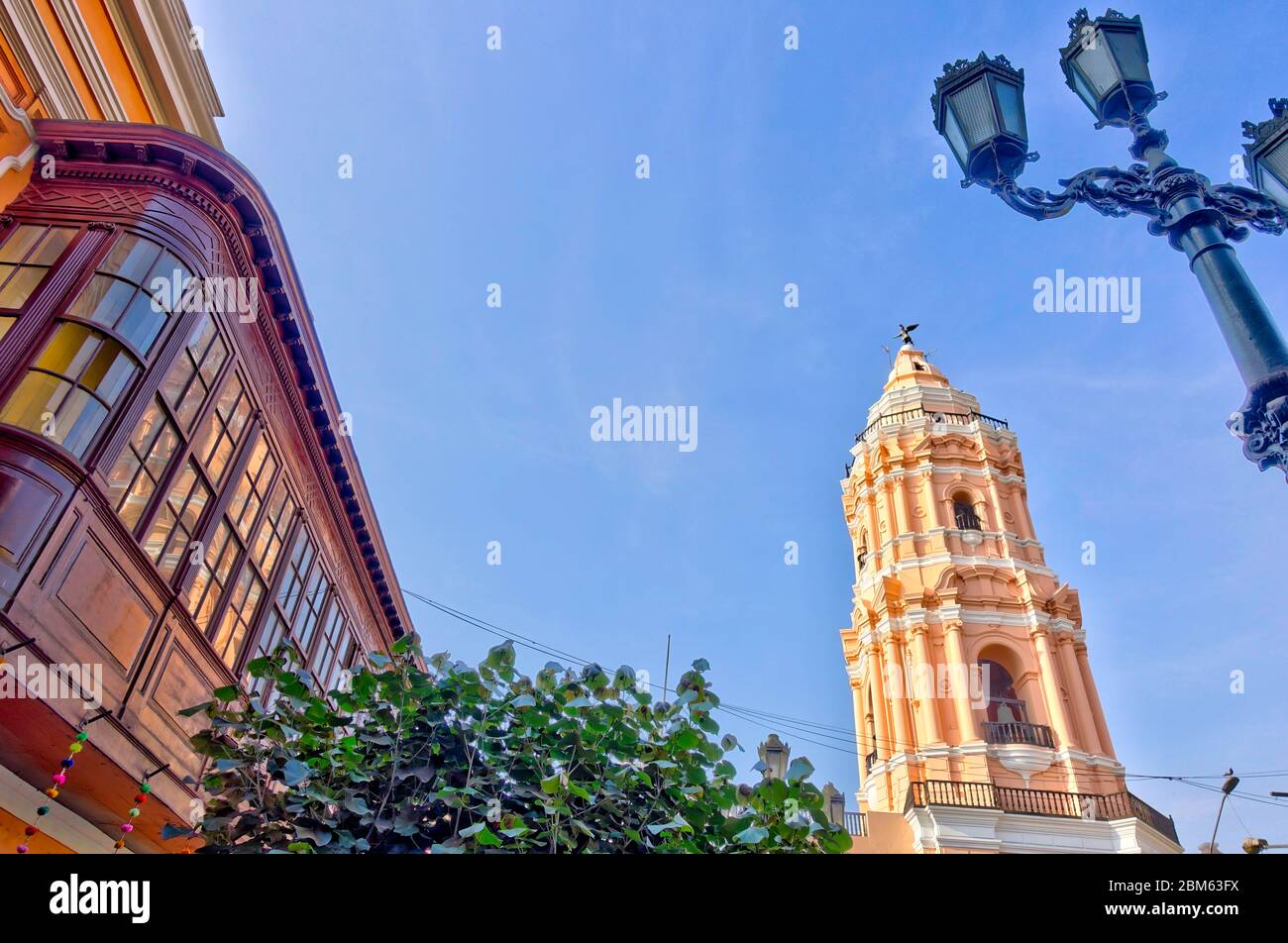 Colonial architecture in lima hi-res stock photography and images - Alamy