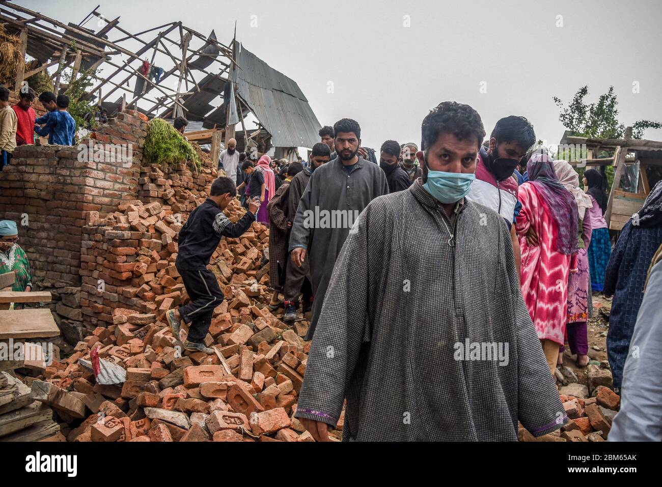 Battle rubble hi-res stock photography and images - Alamy