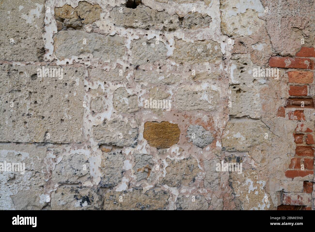 Lonely stone block hi-res stock photography and images - Alamy