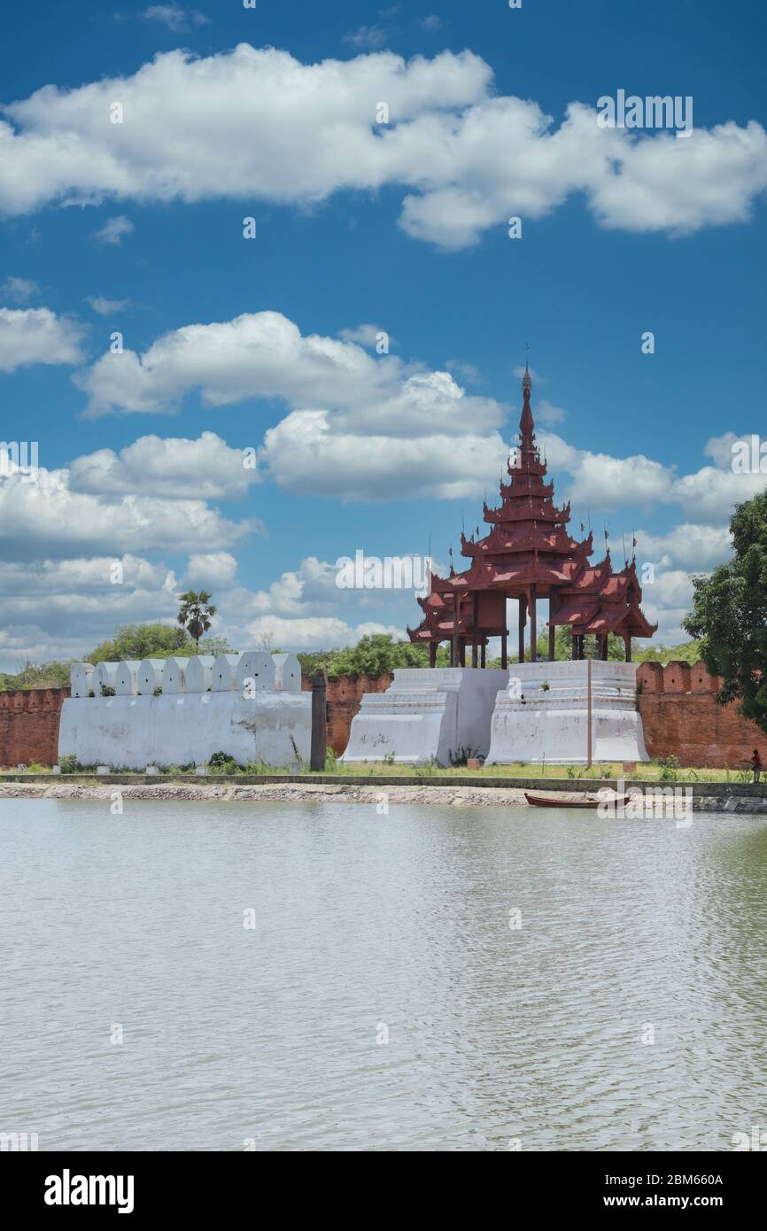 MANDALAY/MYANMAR(BURMA) - 26th Nov, 2019 : Mandalay is a second largest ...