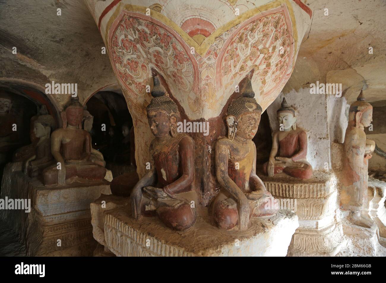 Pho win taung caves hi-res stock photography and images - Alamy