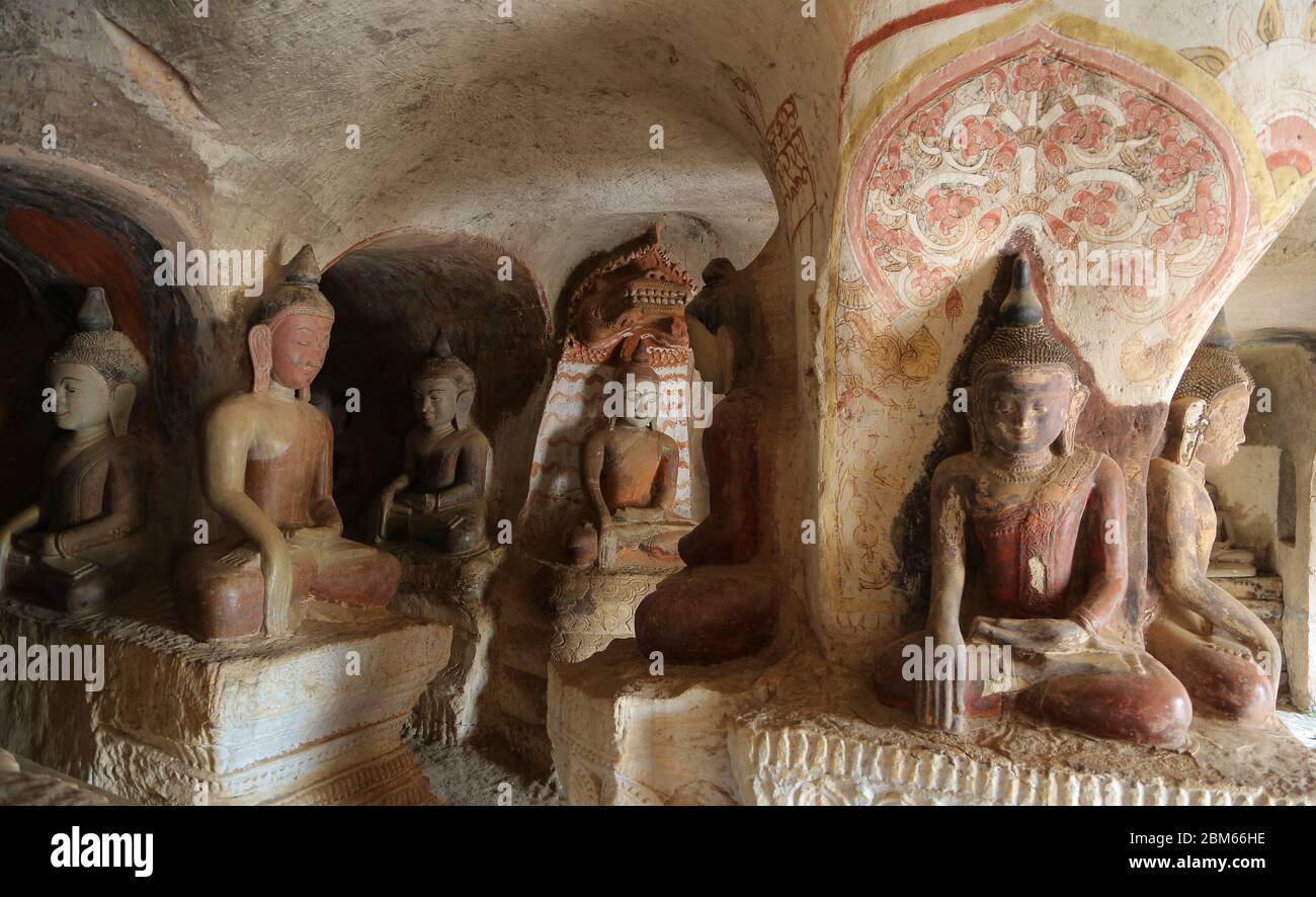 Pho Win Taung Caves Complex Stock Photo - Alamy