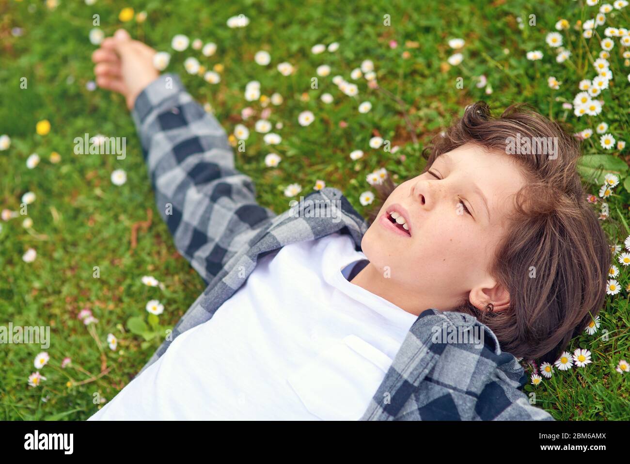 Park clean teenager hi-res stock photography and images - Alamy