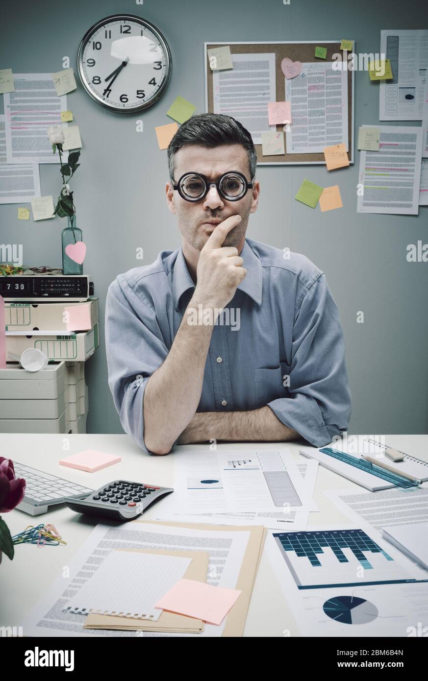 Office paperwork funny hi-res stock photography and images - Alamy