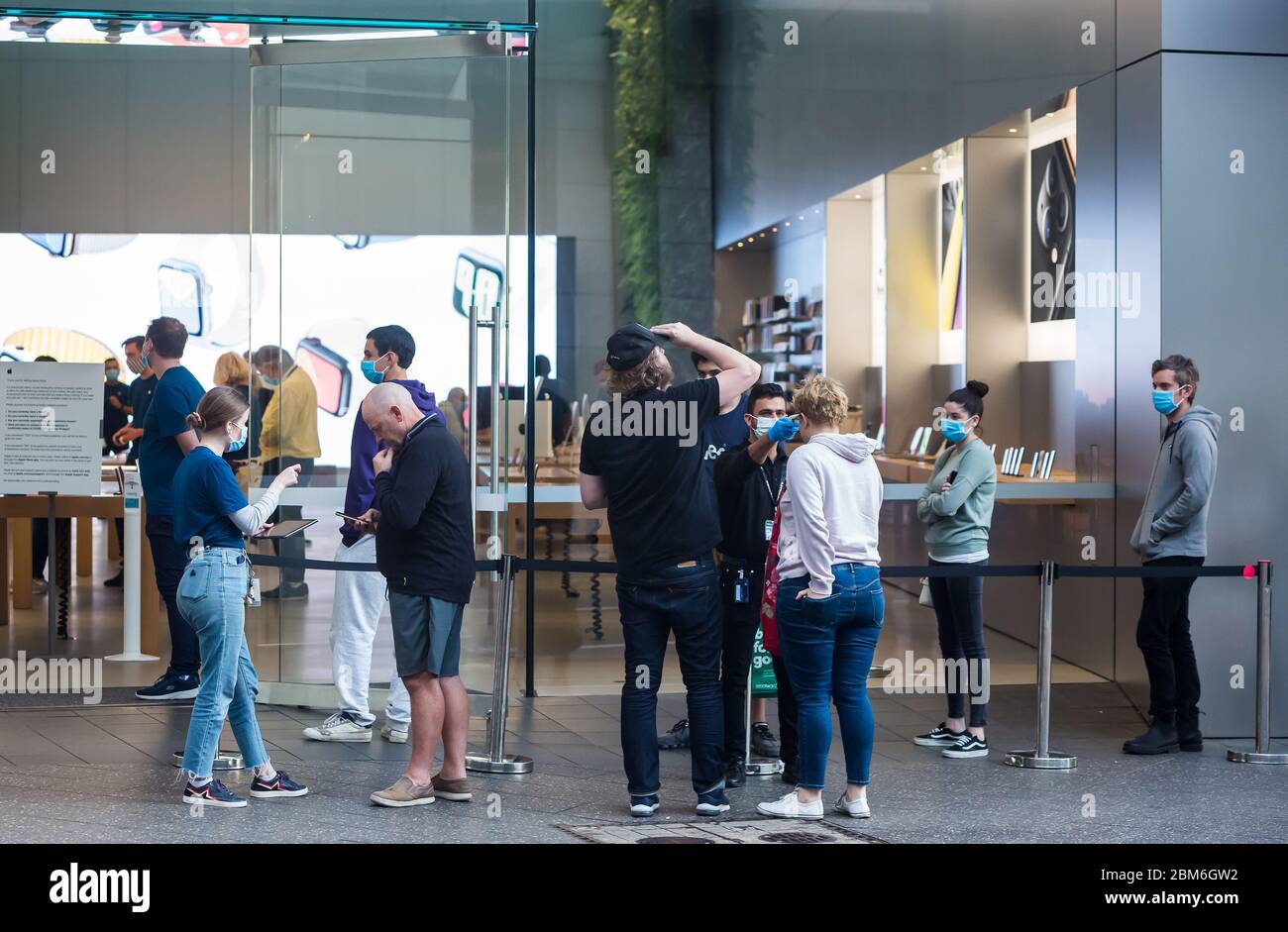 Sydney, Australia. Thursday 7th May 2020. The Apple Store at Bondi ...