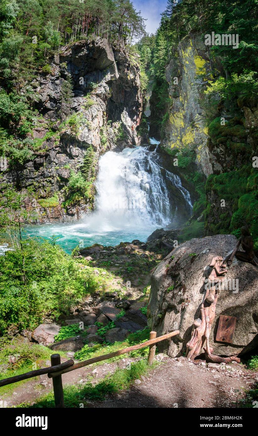 Hiking to the Reinbach Waterfalls in Sand in Taufers South Tyrol in ...