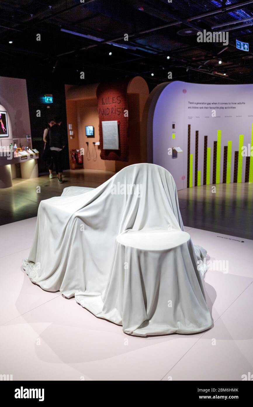 'I is...' marble sculpture by Ryan Gander at the 'Play Well' exhibition ...