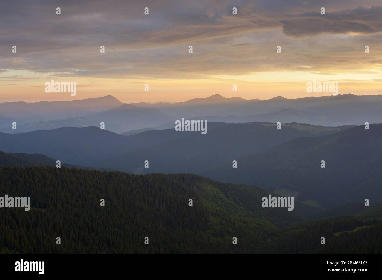 Summer mountain alp hi-res stock photography and images - Alamy