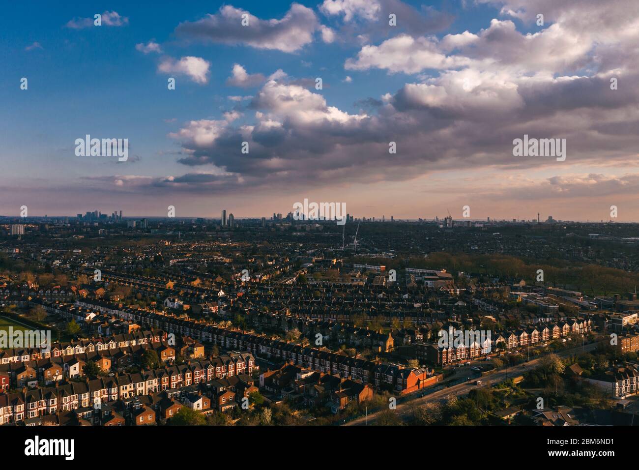 View of London Street Stock Photo - Alamy