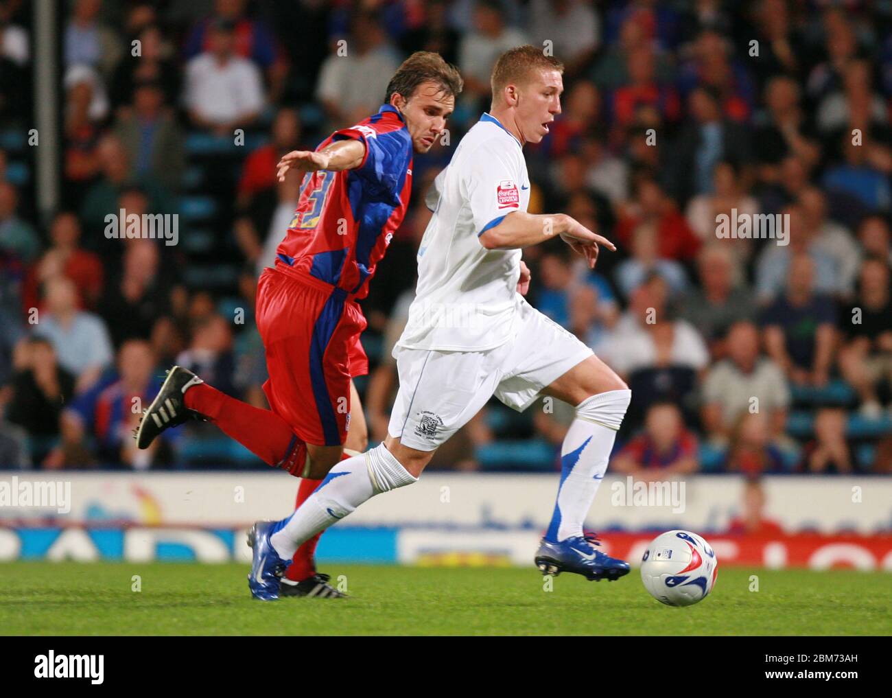 LONDON,UK.AUGUST 08: L-R Carl Fletcher of Crystal Palace and Freddie ...