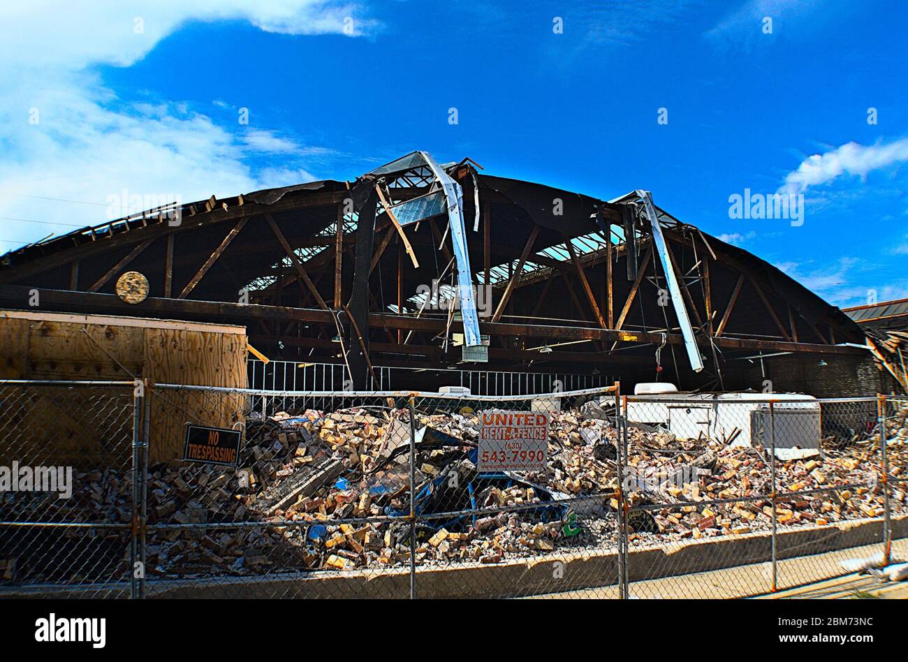 Partial Demolition of old factory structure Stock Photo - Alamy