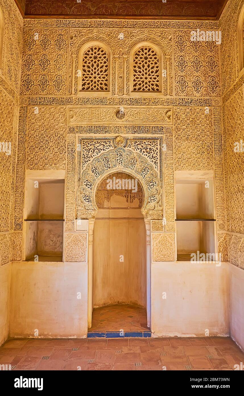 GRANADA, SPAIN - SEPTEMBER 25, 2019: The mihrab of Partal Chapel ...
