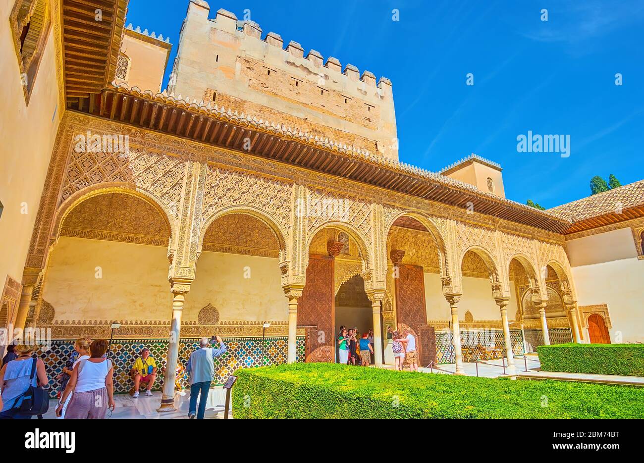 Alhambra court facade hi-res stock photography and images - Alamy
