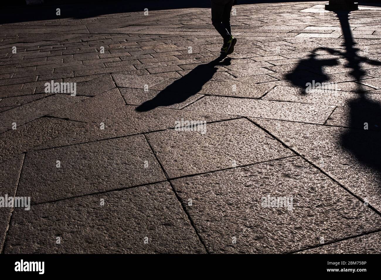 Stone pavement with pattern hi-res stock photography and images - Alamy