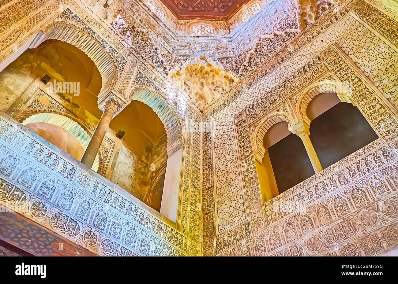 GRANADA, SPAIN - SEPTEMBER 25, 2019: Fine Islamic patterns, sebka ...