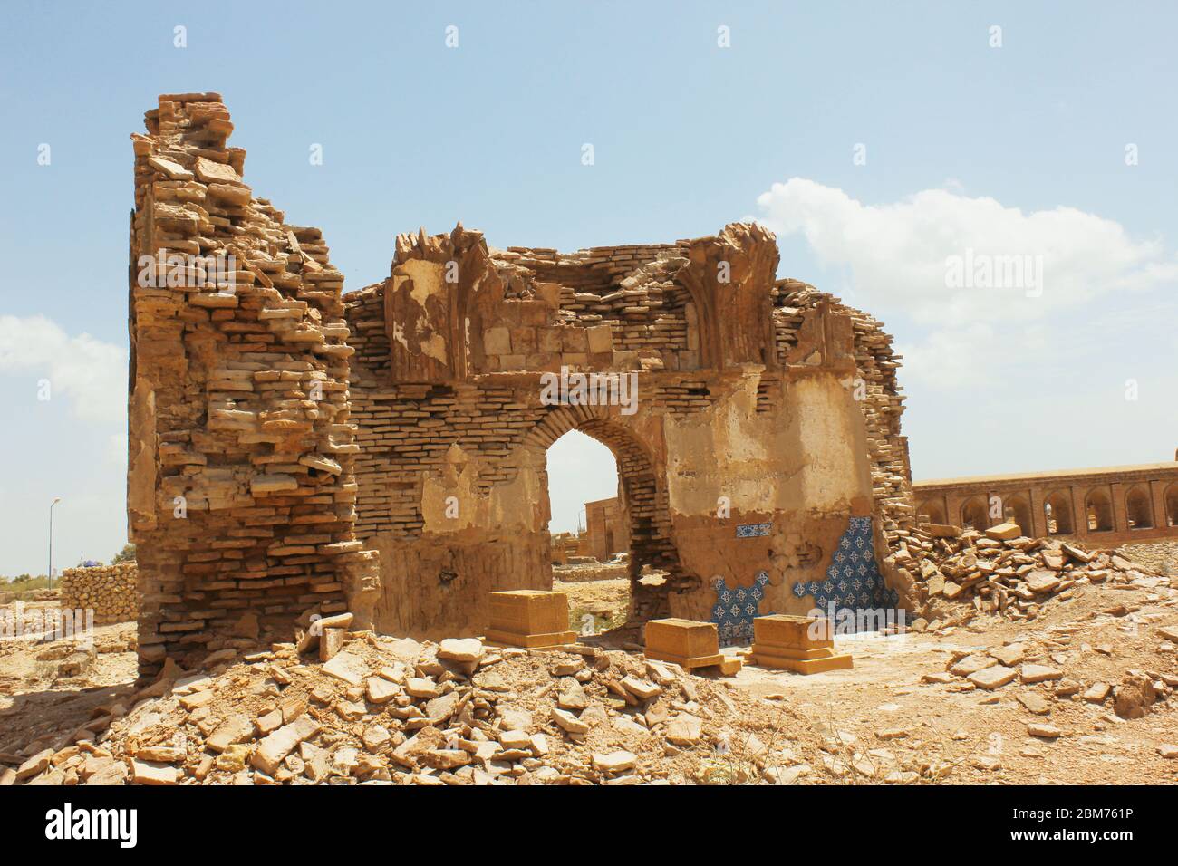 Demolished ancient building in makkli graveyard, thatta,sindh, Pakistan ...