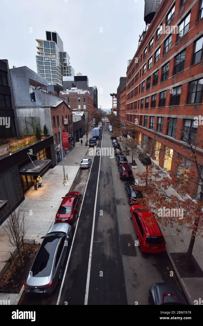 Chelsea neighborhood seen from the High Line, public park built on an ...