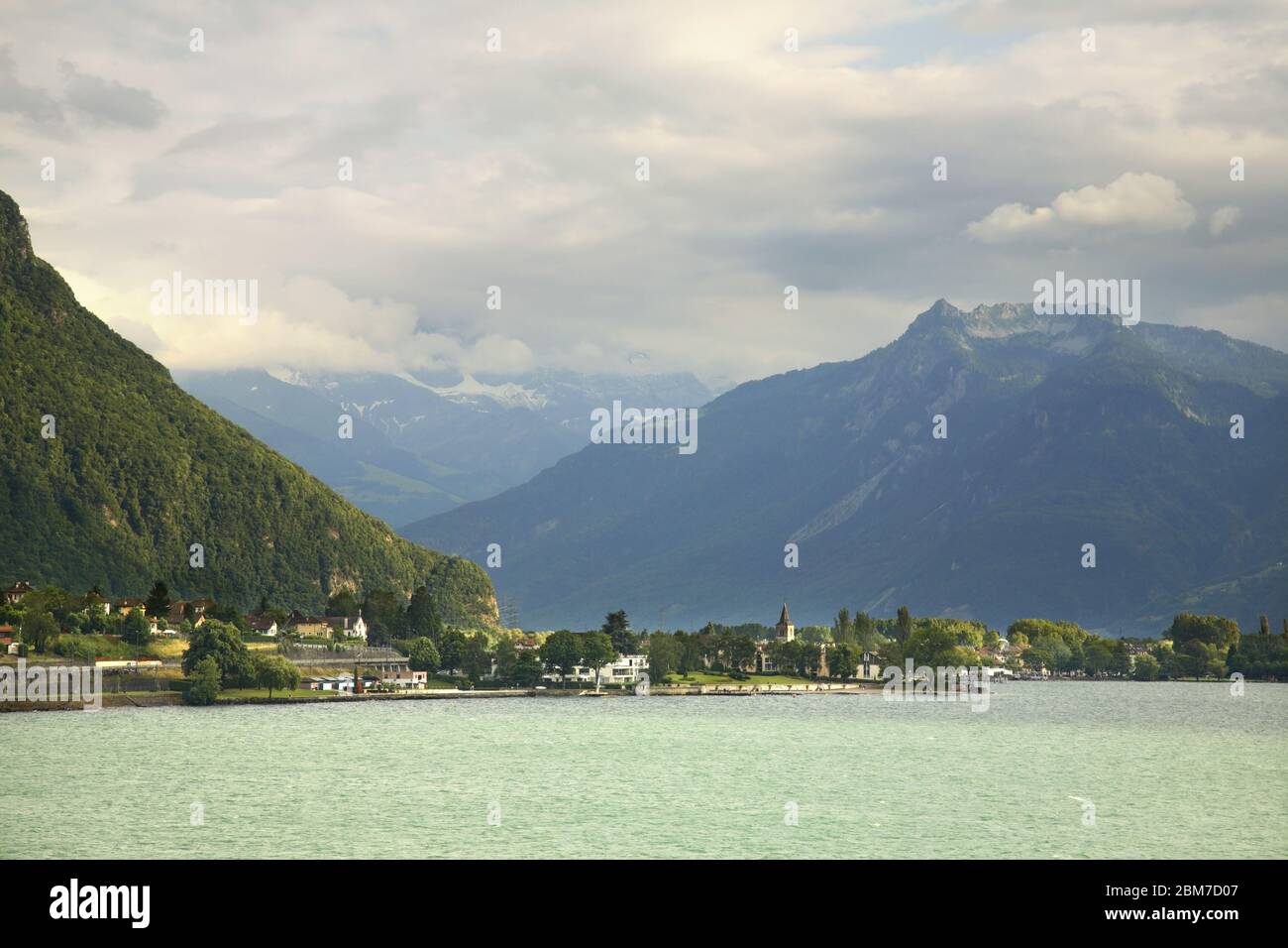 Villeneuve vaud hi-res stock photography and images - Alamy