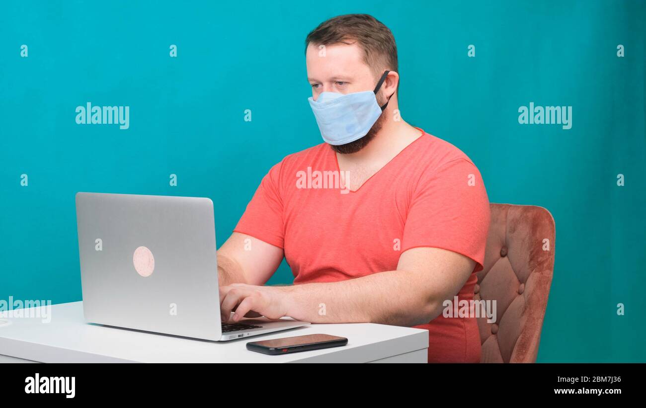 Slow motion typing hi-res stock photography and images - Alamy