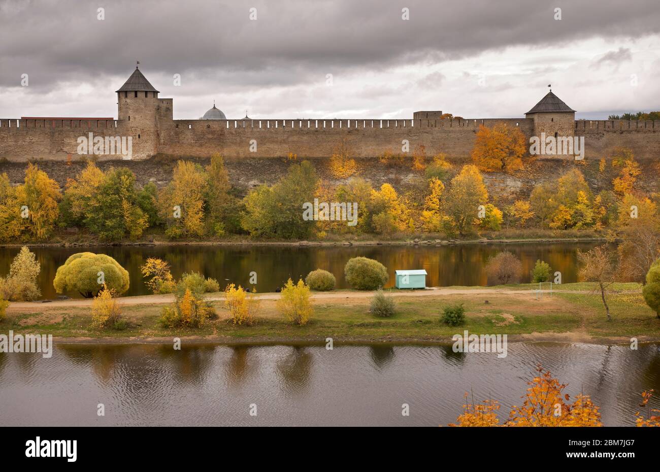 Ivangorod fortress border russia citadel hi-res stock photography and ...