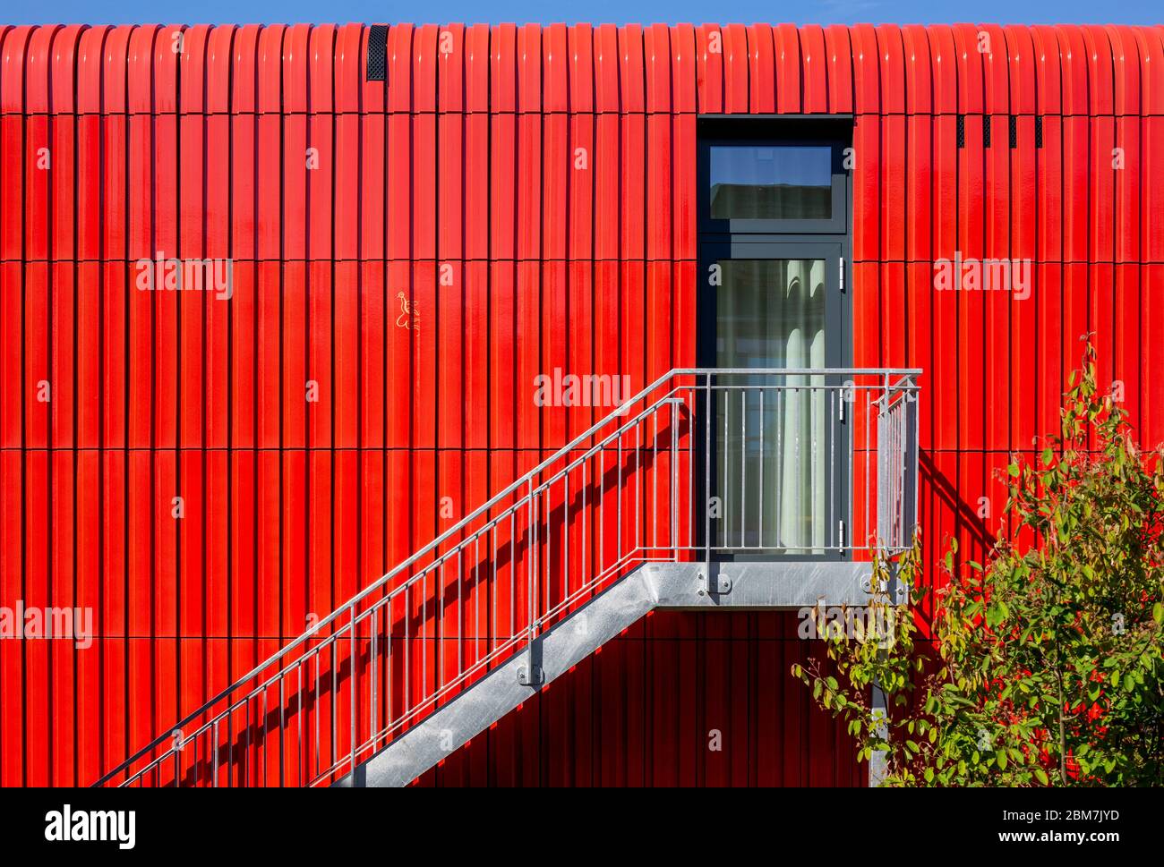 Detail of exterior staircase. Maggie's Centre, Royal Marsden Hospital ...