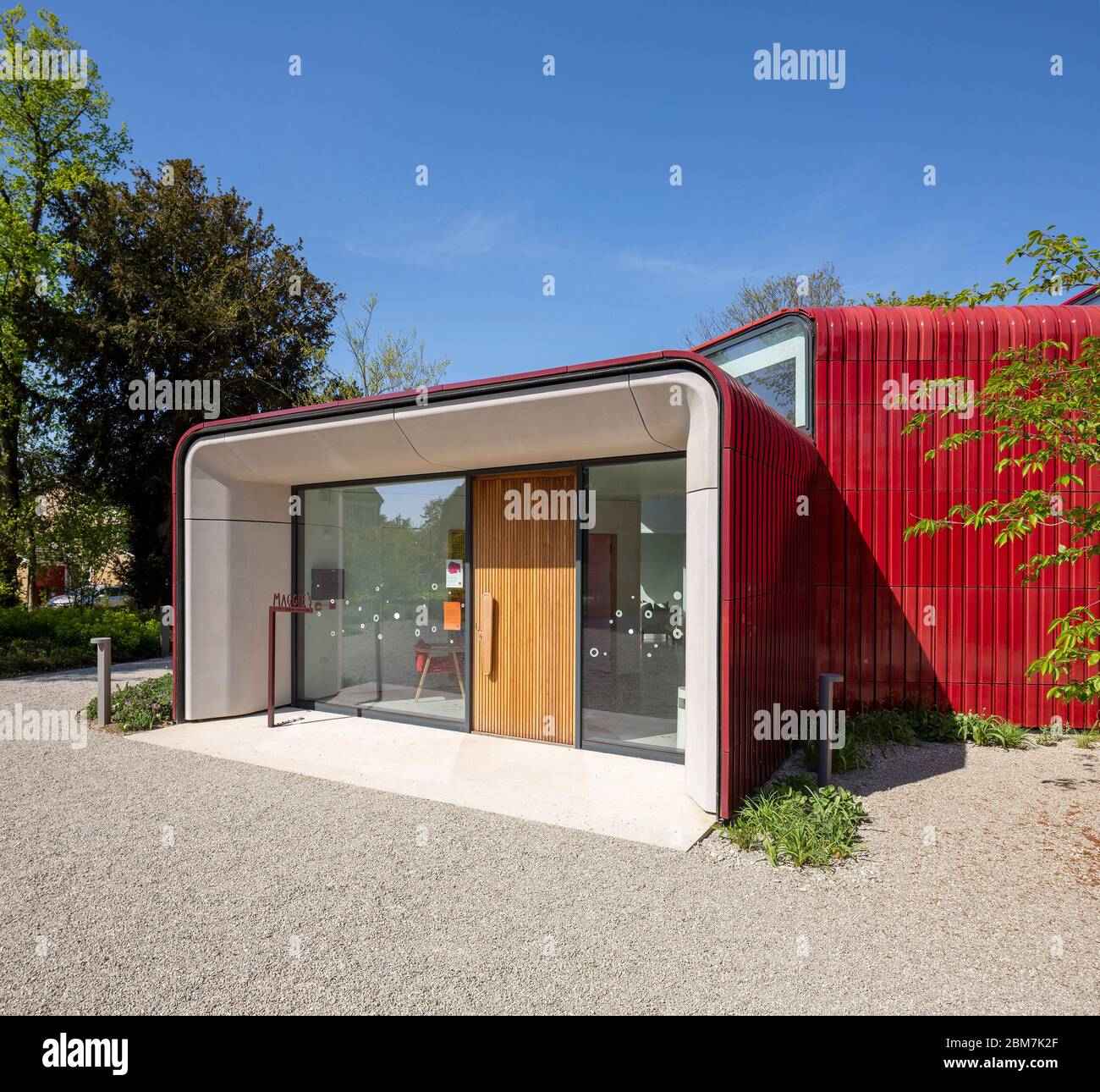 Main entrance. Maggie's Centre, Royal Marsden Hospital., Sutton, United ...