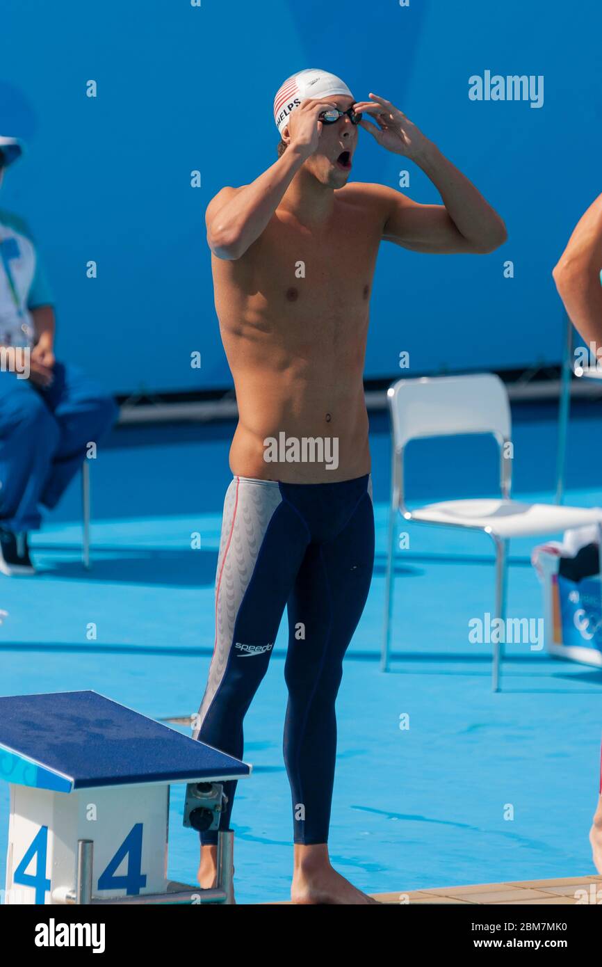 Michael phelps usa starting mens hi-res stock photography and images ...