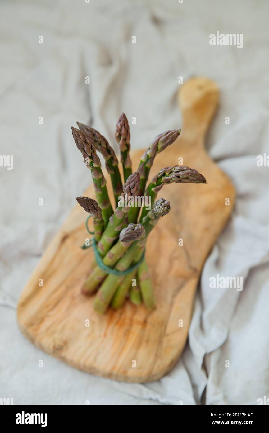 Bunch stalk asparagus vegetables hi-res stock photography and images ...