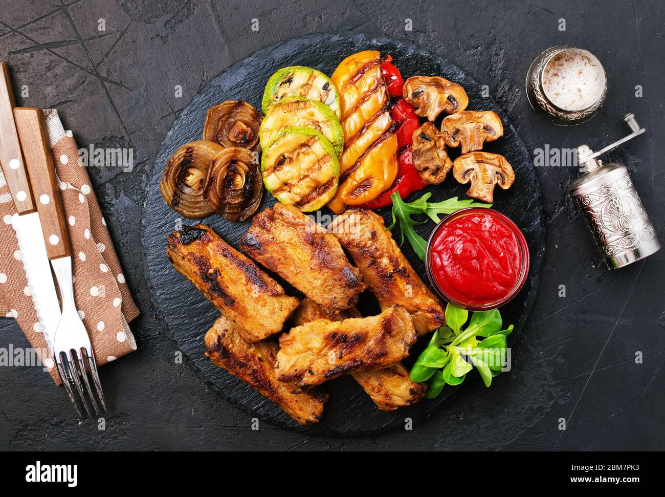 grilled vegetables and ribs, vegetable and ribs with sauce aroma spice ...