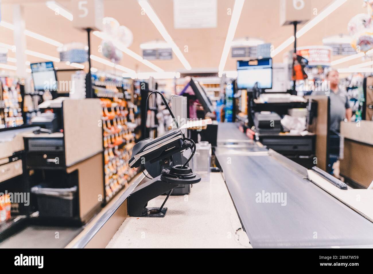 supermarket checkout in California Stock Photo - Alamy