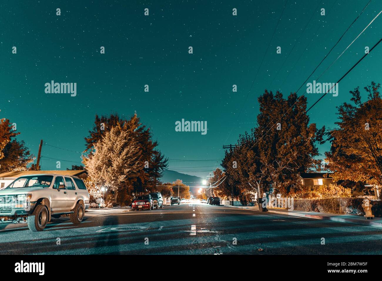 California city low angle hi-res stock photography and images - Alamy