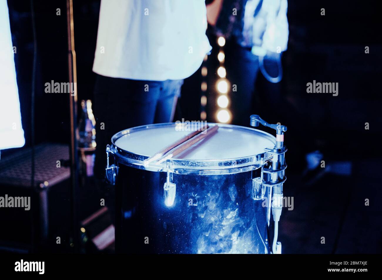 Percussion on stage concert hi-res stock photography and images - Alamy